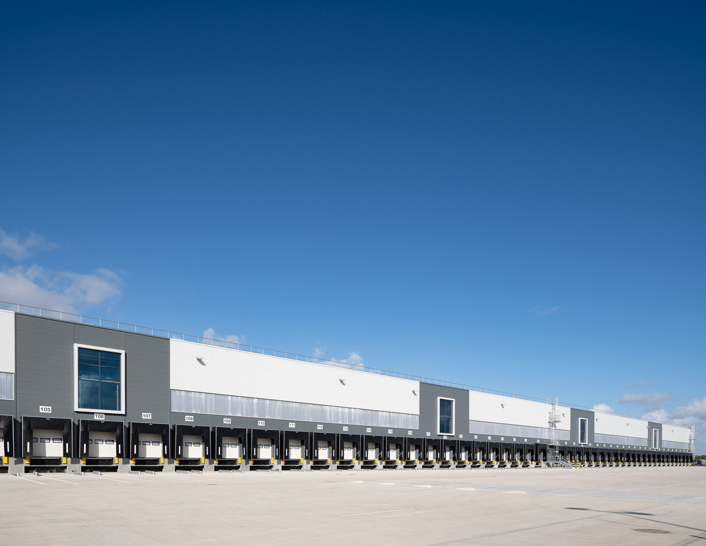 LIDL Regional Distribution Centre Newbridge | Curran Aluminum