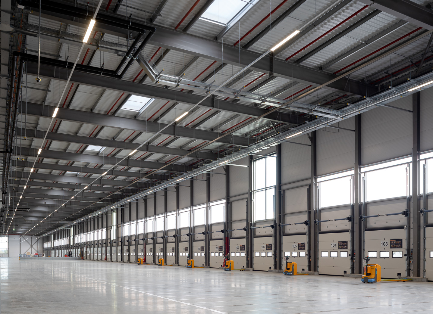 LIDL Regional Distribution Centre Newbridge | Curran Aluminum